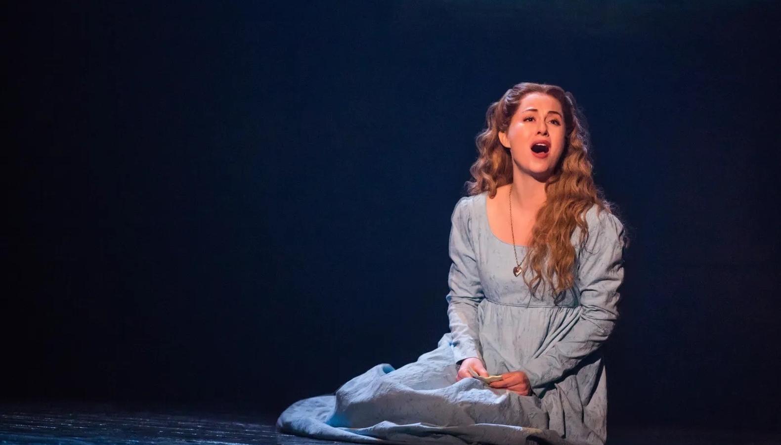 Stage Cue in Theater: Examples, Definition, and Advice | Backstage