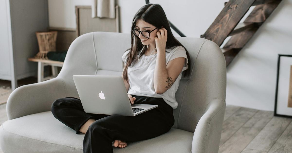 Movie Scripts: Where to Download Screenplays for Free | Backstage