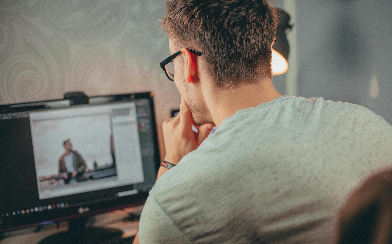 Acting Portfolio: Examples & Advice for Beginners | Backstage