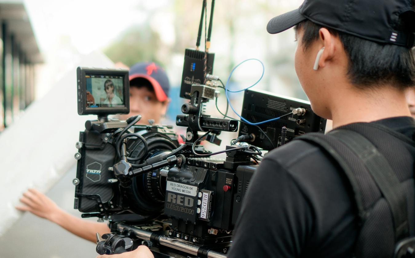 Find Modeling Casting Calls + Auditions | Backstage