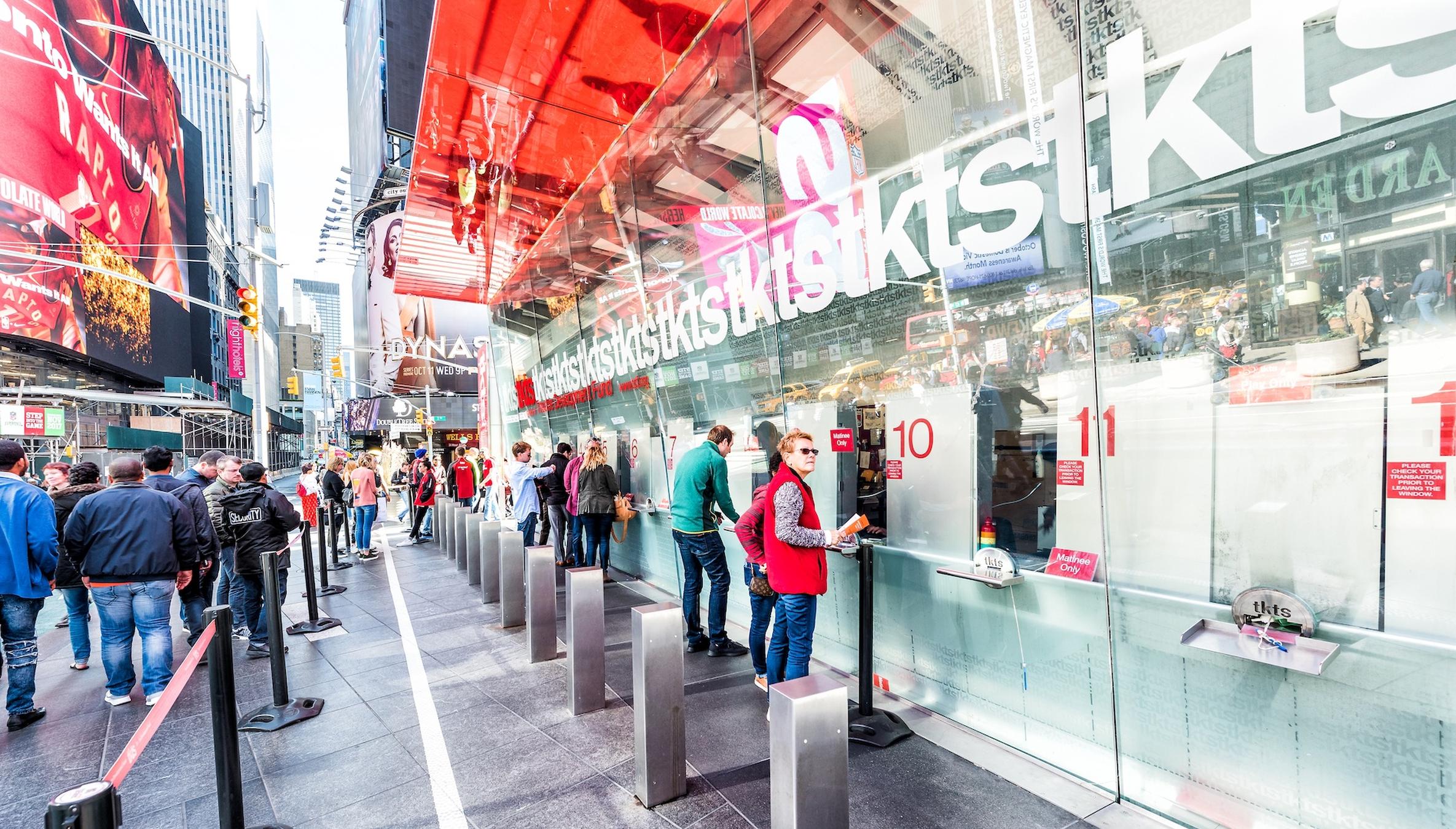 5 Pro Tips for Scoring Last-Minute Broadway Seats