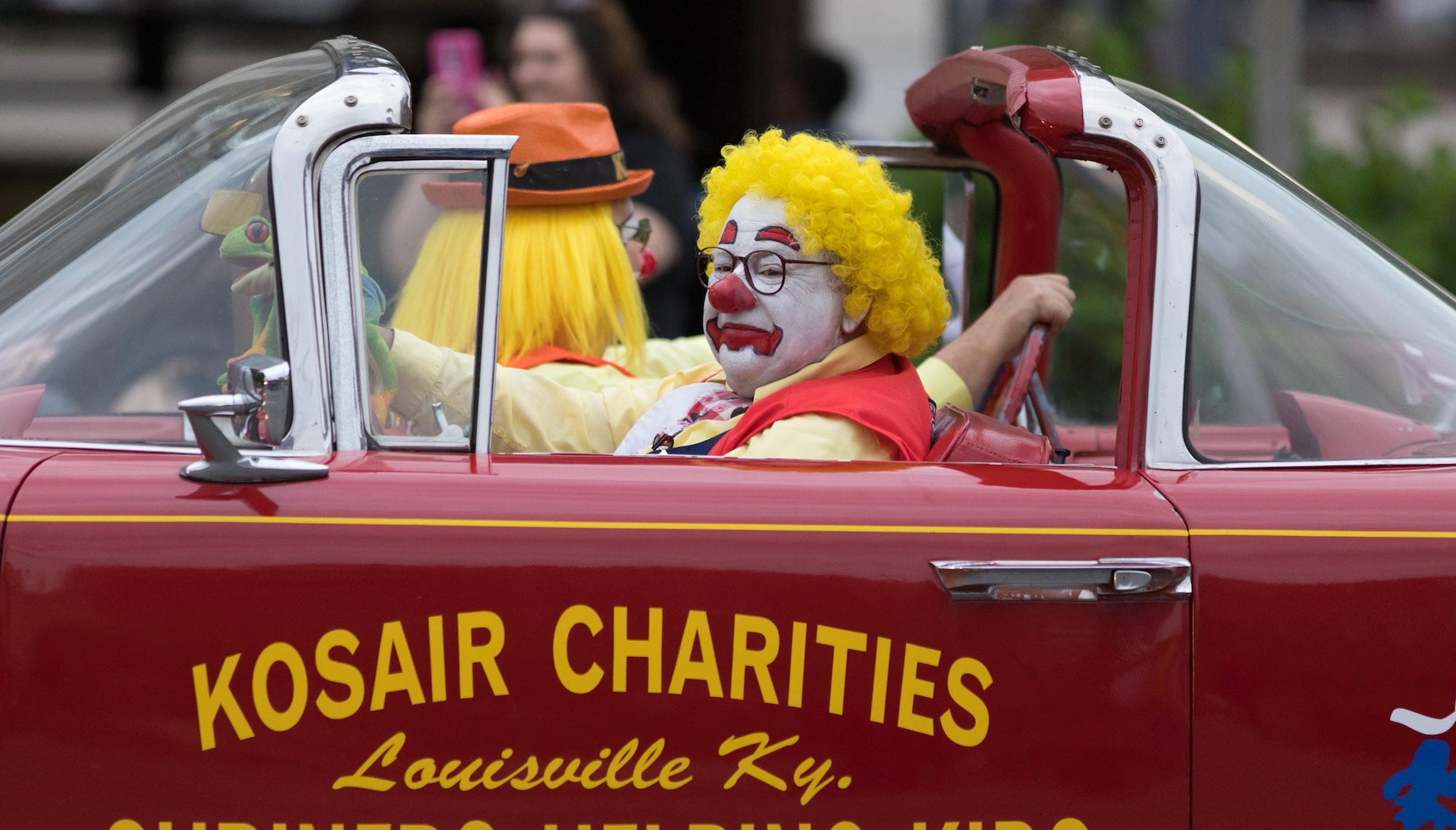 How Do Clown Cars Work? How to Pull Off the Gag | Backstage