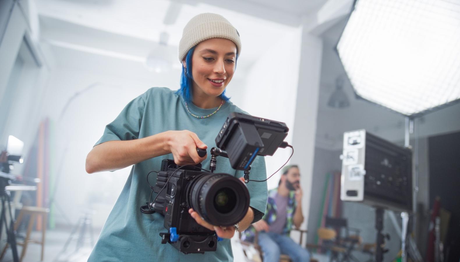 Equipment Every Cinematographer Needs to Get Started + Cost of Each ...