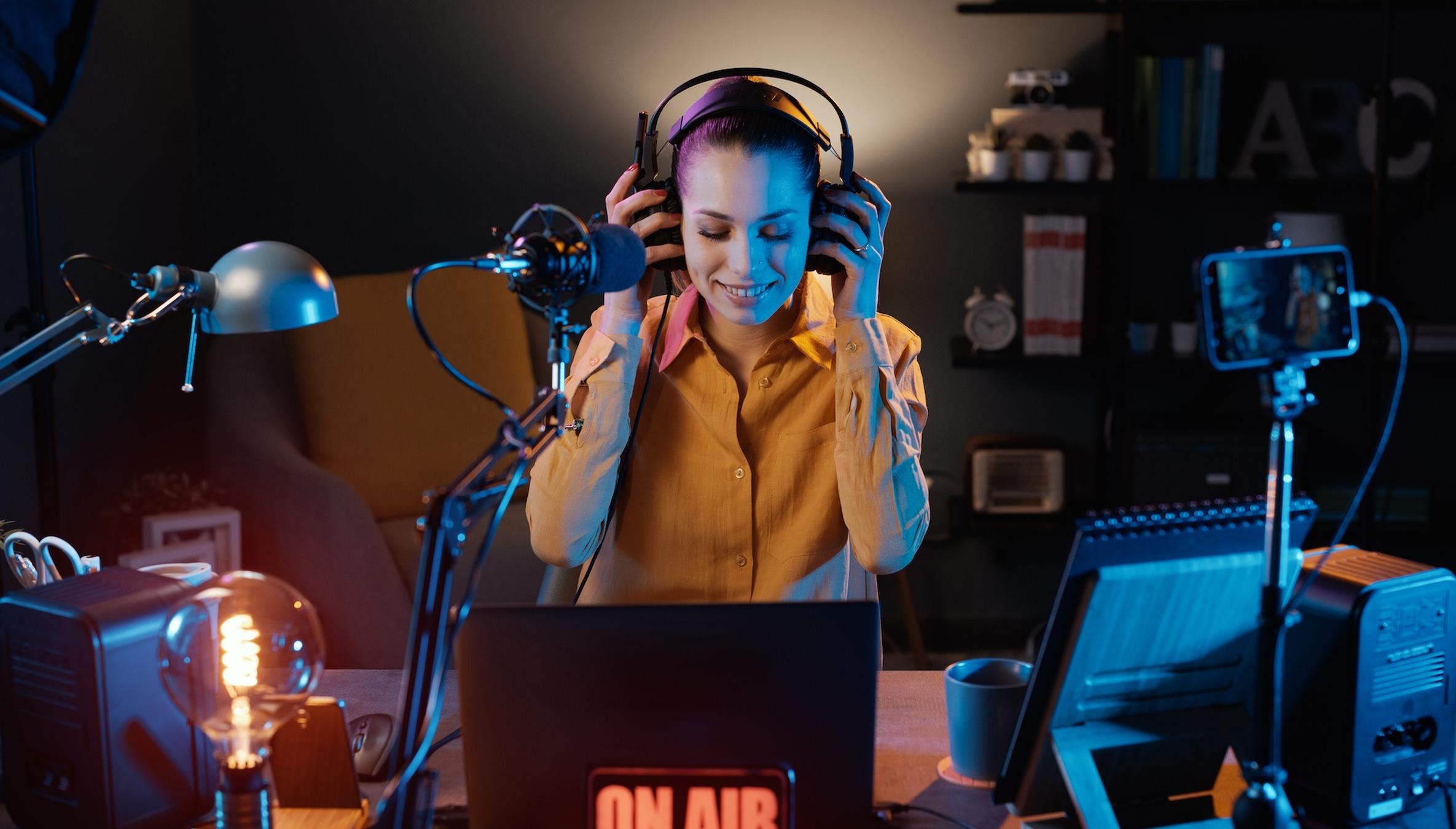 What Is a Radio Play? Definition + How to Make Your Own | Backstage