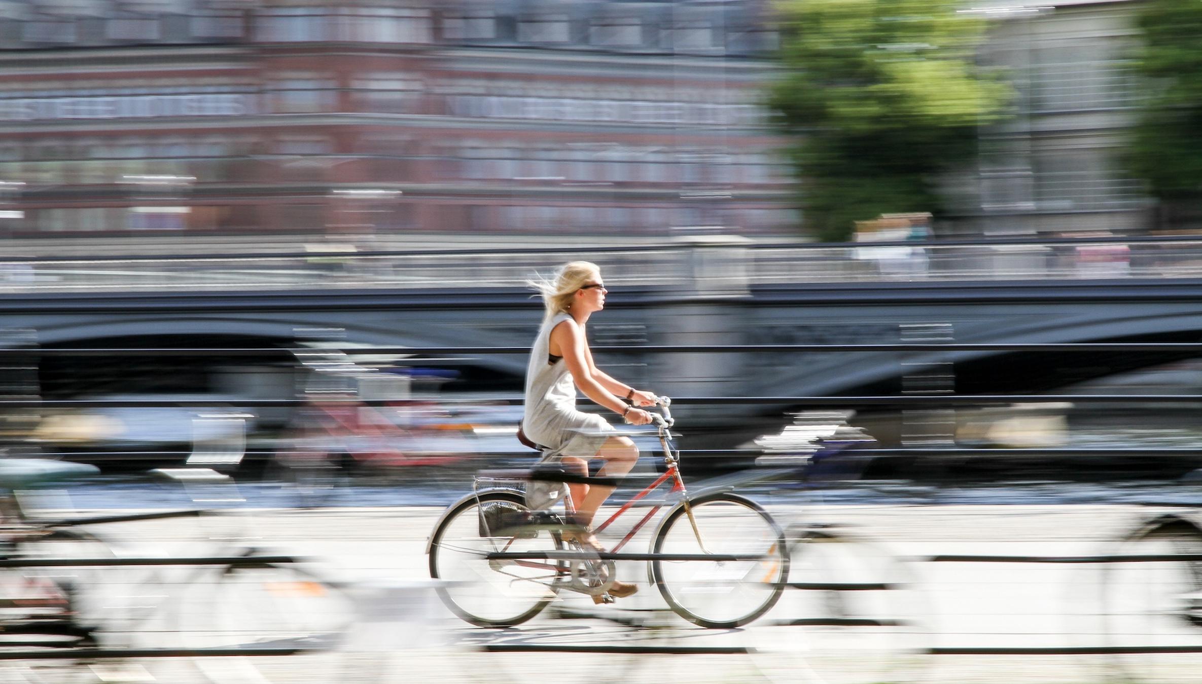 Pan Shot in Film: Definition + Examples From Movies | Backstage