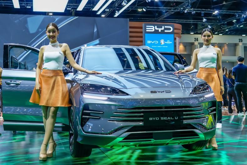 How to Model for Brands | StarNow