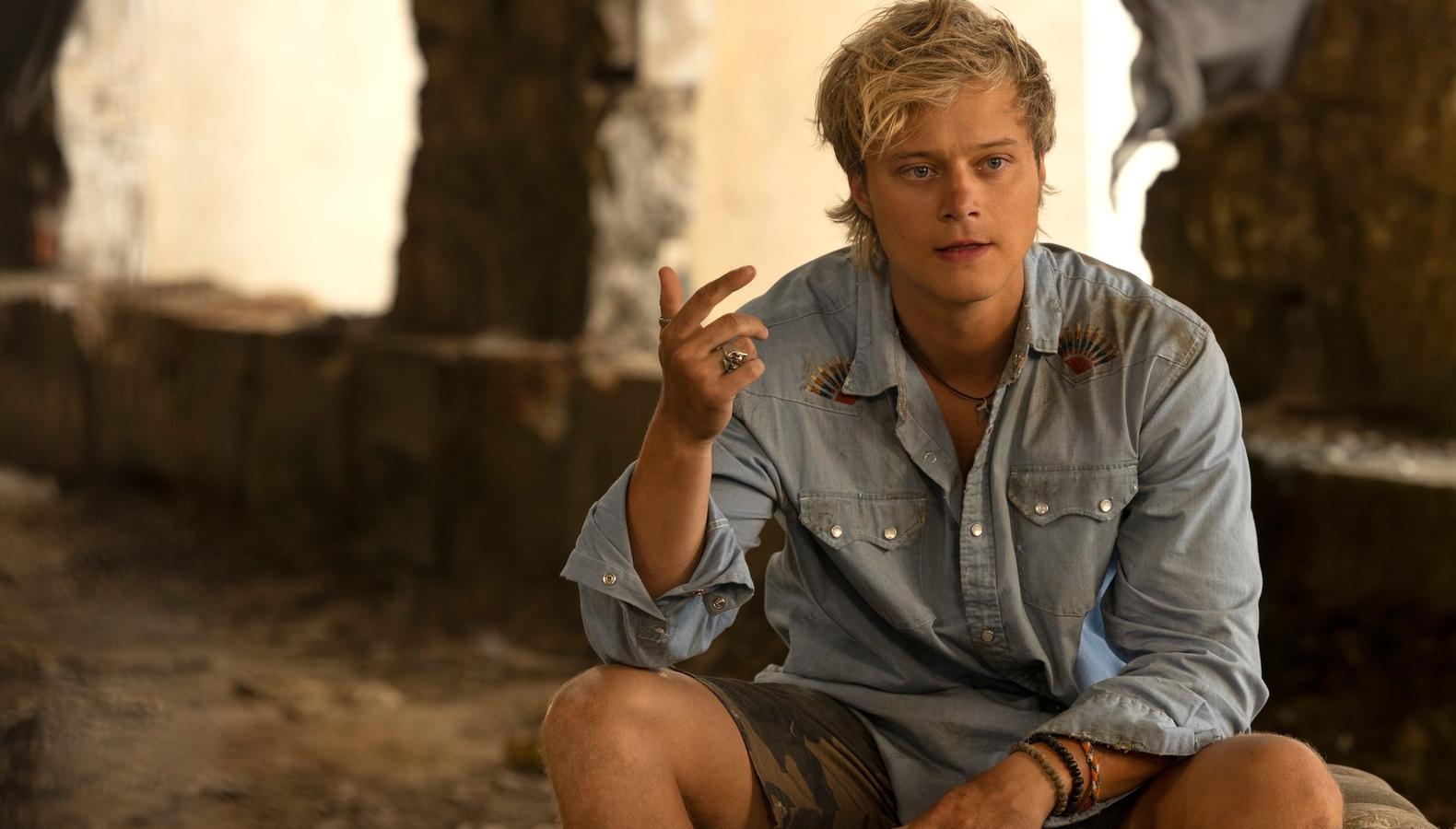 Rudy Pankow on ‘Outer Banks,’ JJ Maybank + ‘Romeo and Juliet’ | Backstage