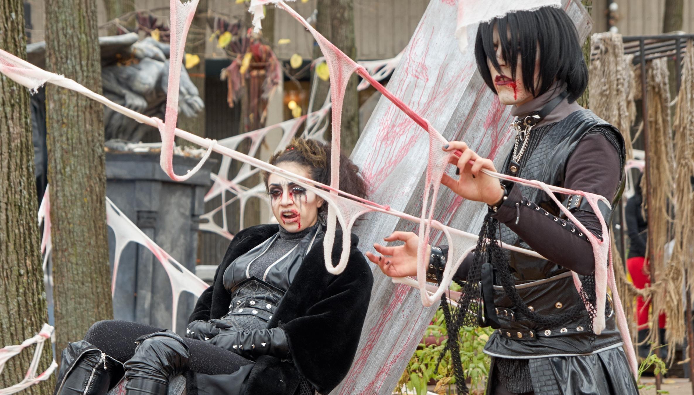 How to Become a Scare Actor: Your Guide to Halloween Gigs | Backstage