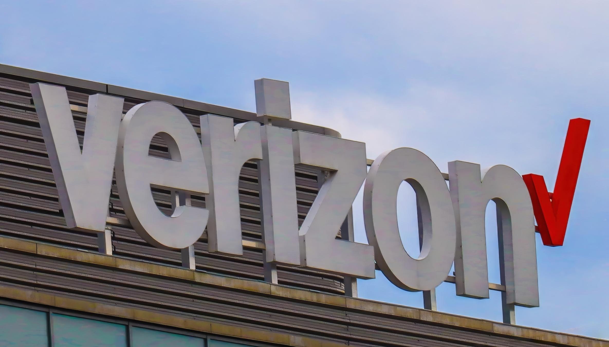 Now Casting: Earn $10,000 for a Verizon Campaign | Backstage