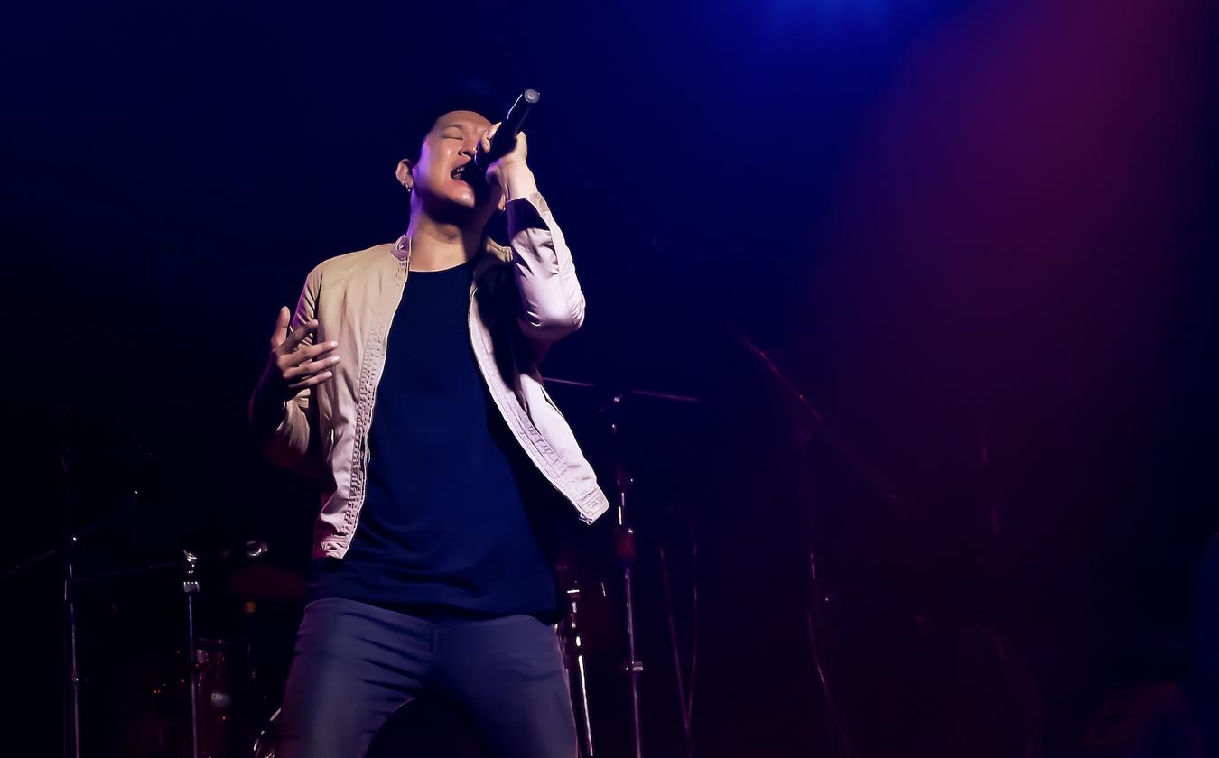 Stage Crew in Theater: Each Backstage Job, Explained | Backstage