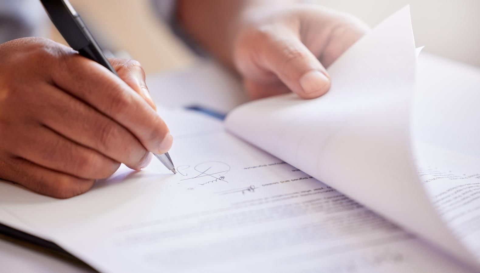 Acting Contracts 101: Here's What You Need to Know | Mandy