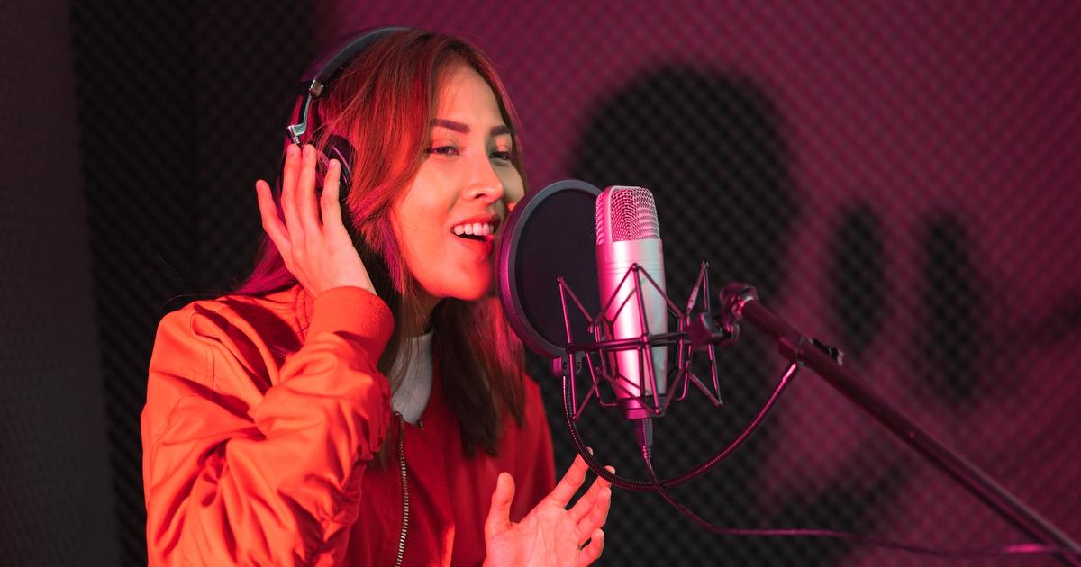 Microphone Placement Basics | Backstage