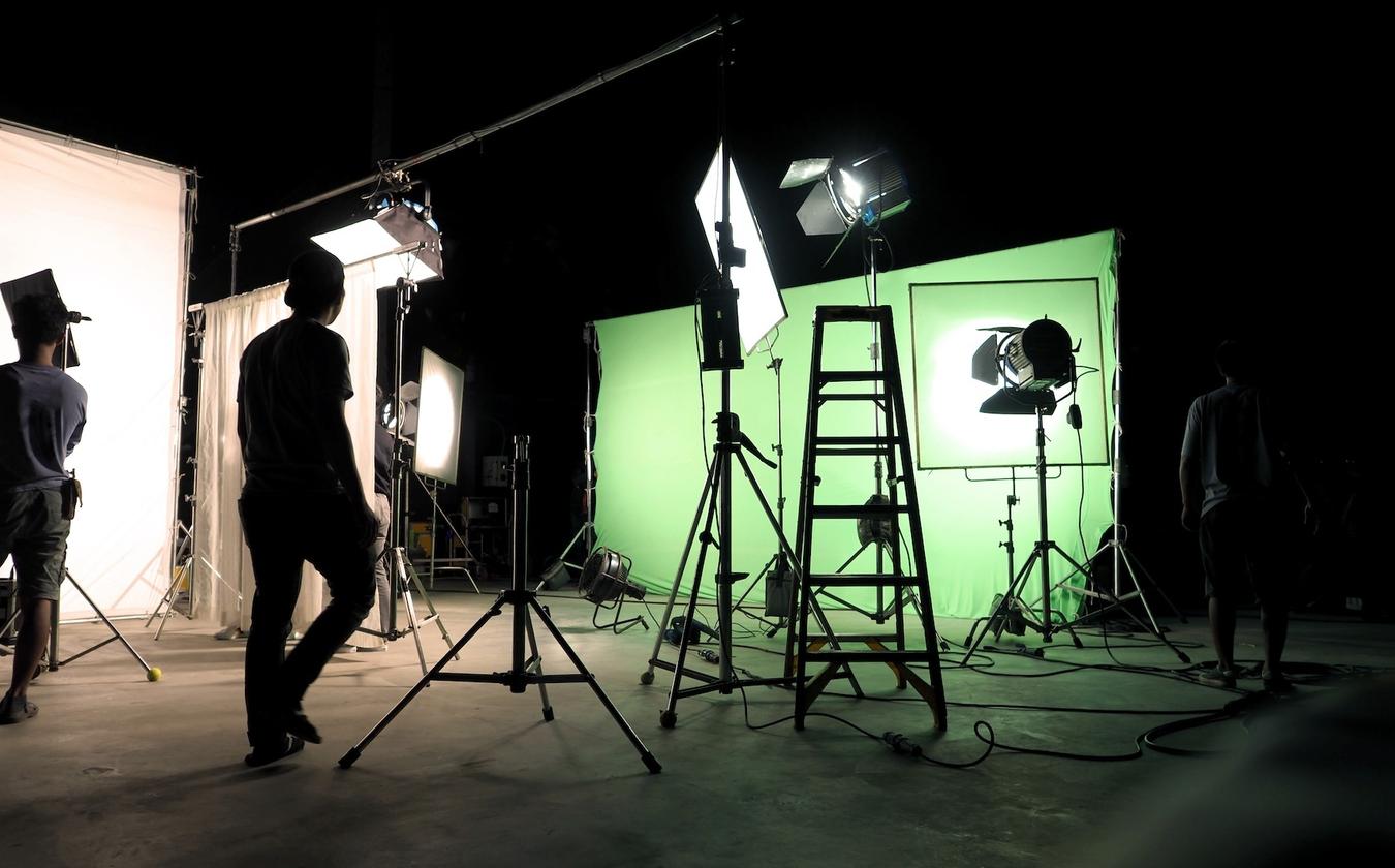 A Guide to Side Hustles and Survival Jobs for Actors | Backstage