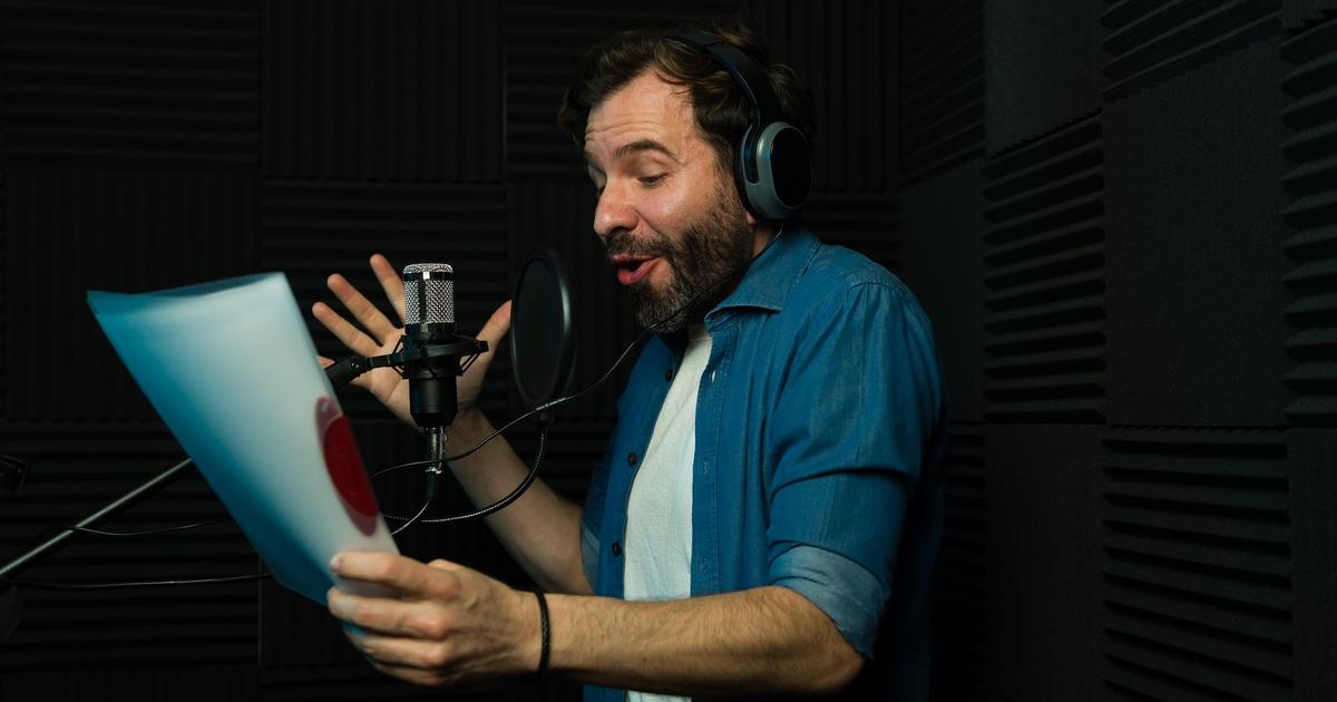 How to Become a Voice Actor in the UK | Mandy