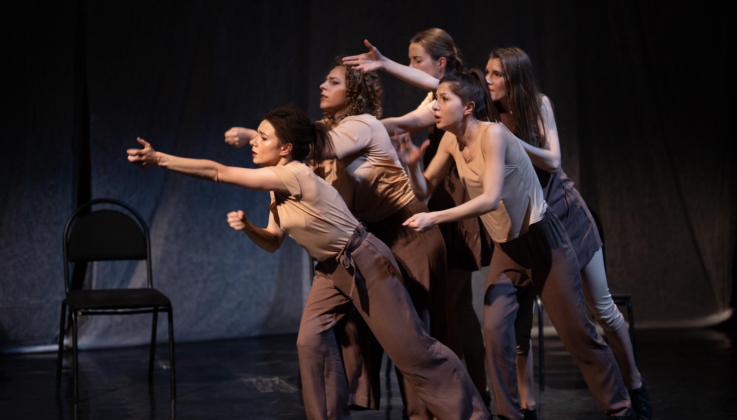 How a Drama Club Can Fit Into Your Acting Career | Backstage