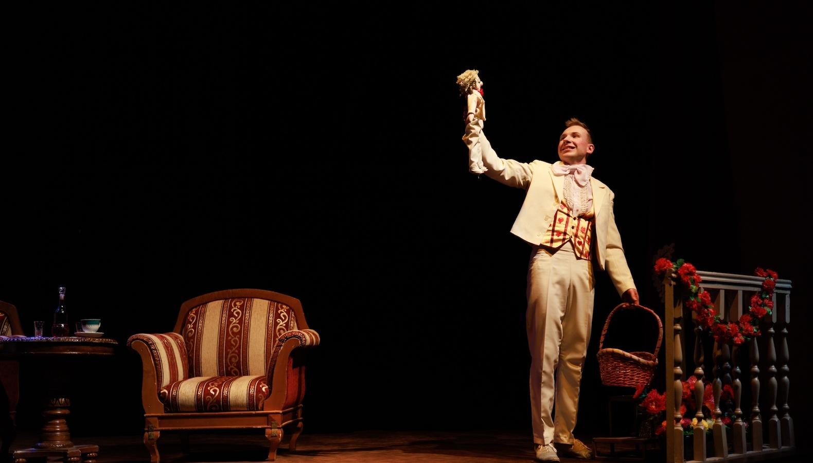 How to Put on a Solo Performance | StarNow