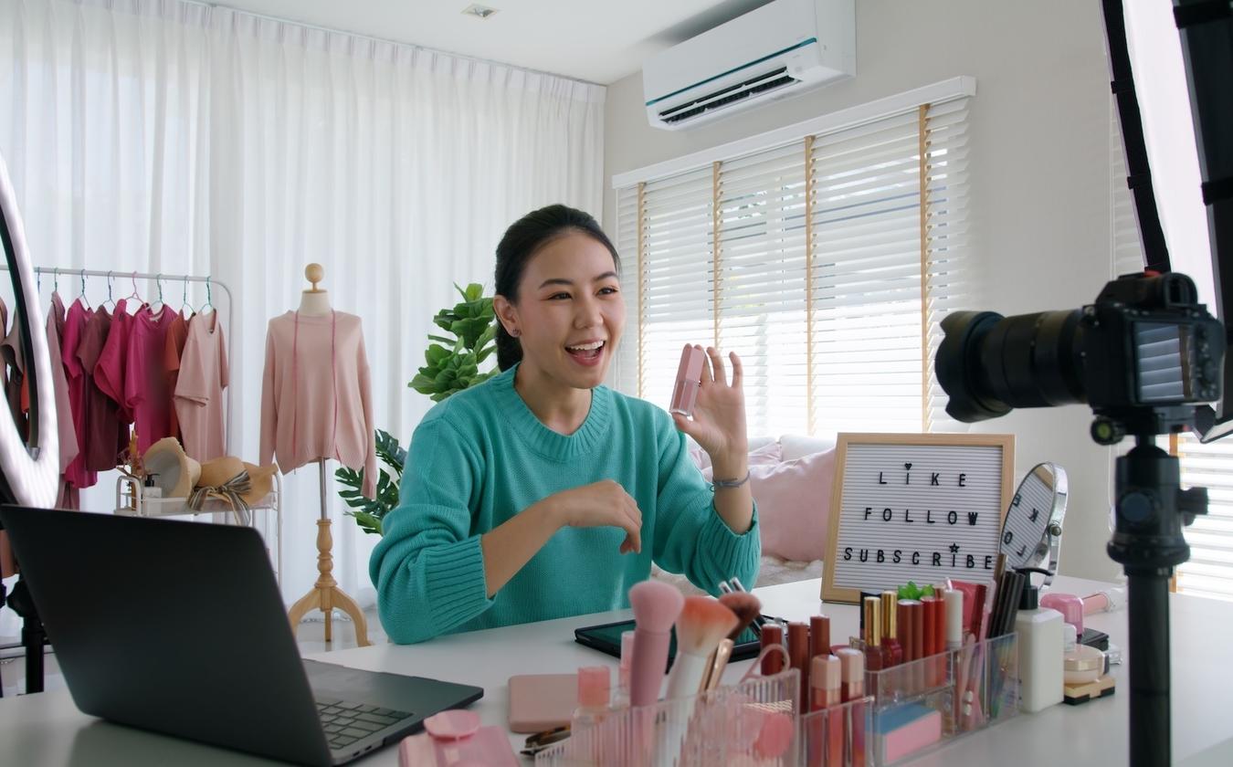 How to Model for Brands: A Step-By-Step Guide | Backstage