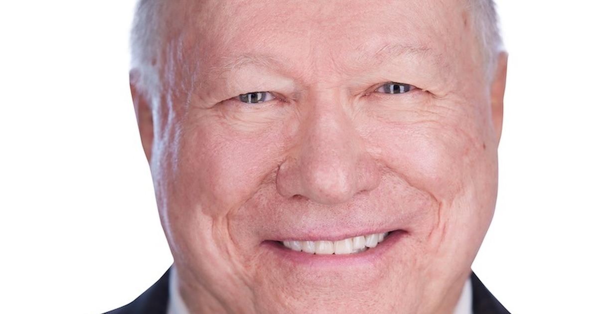 How One Creator Turned Past Experience Into a Booking Magnet