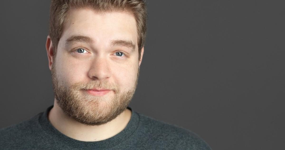 How Imitating Donald Trump Can Make for a Great Headshot