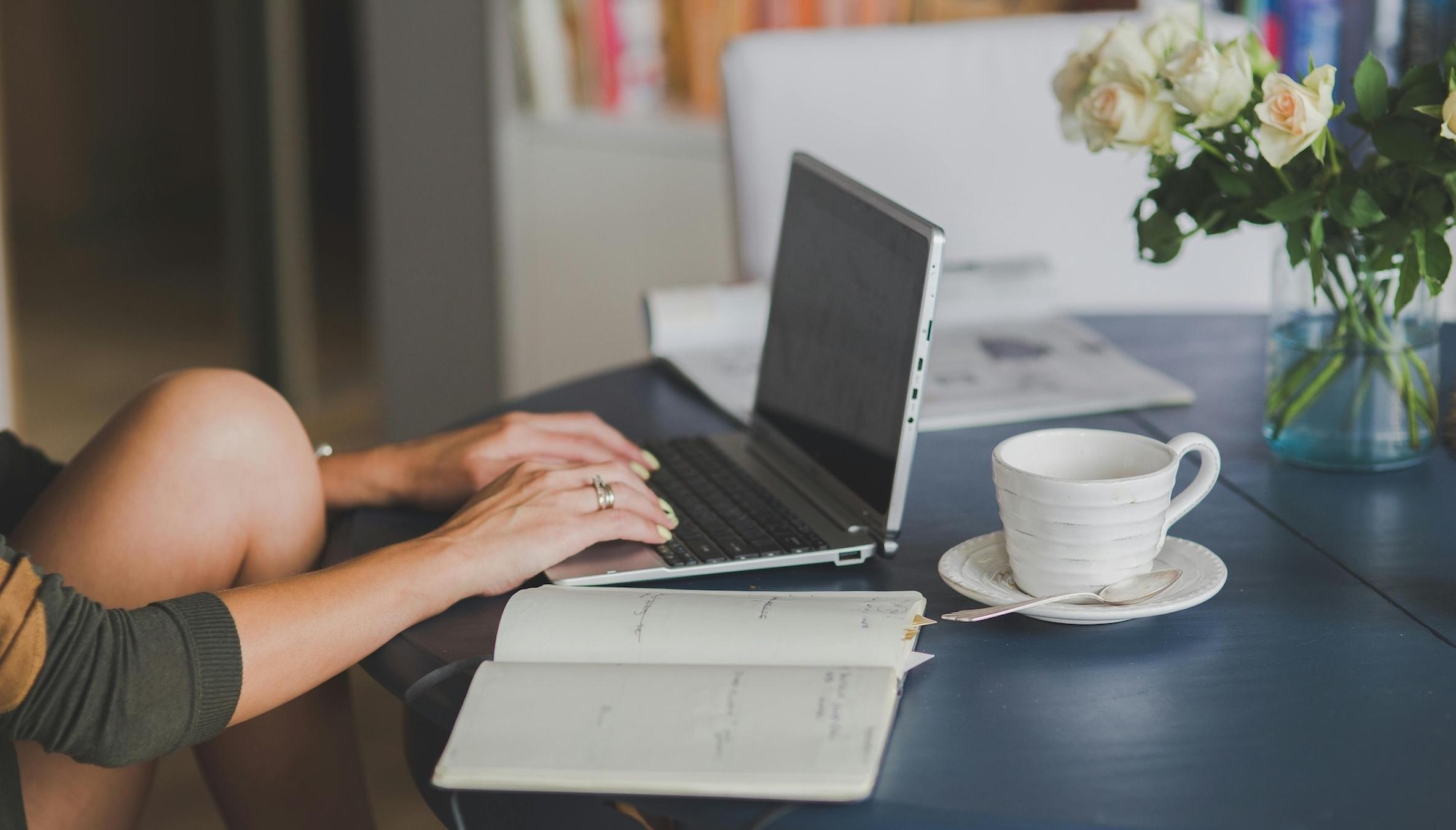 The Ultimate Guide to Screenwriting Software | Backstage