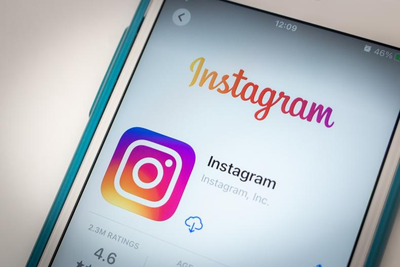 How to Use Instagram Collabs | Backstage