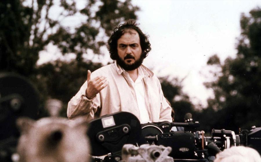 What Is Cross-Cutting in Film? How to Use This Editing Technique