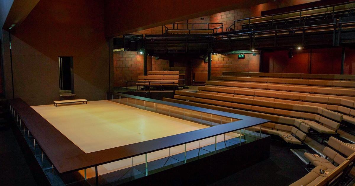 What Is a Thrust Stage? Definition + Examples | Backstage