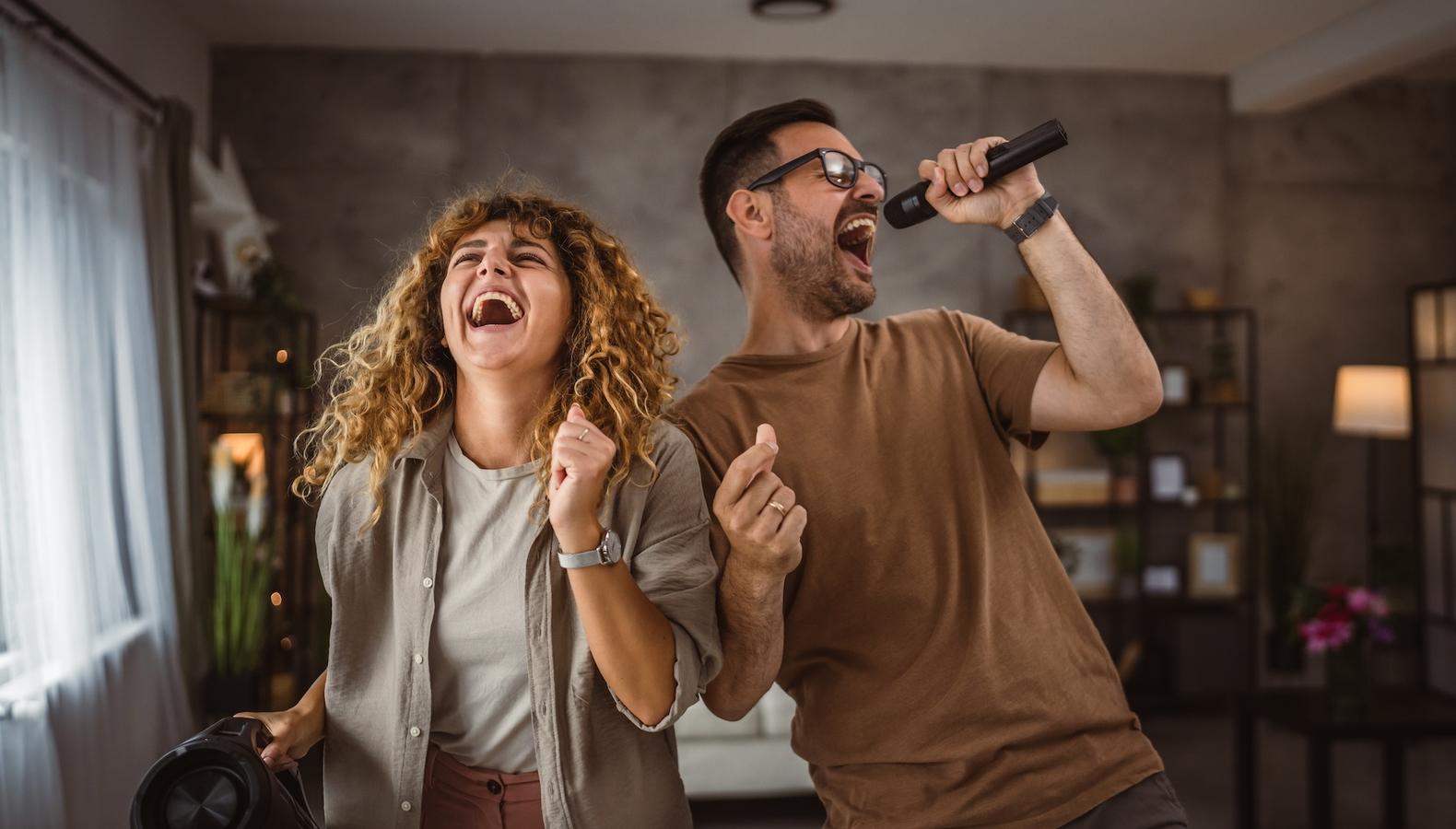 Singing Techniques to Improve Your Vocal Performance | Backstage