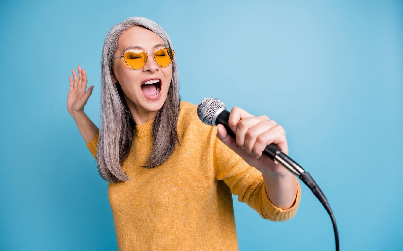 30 Monologues for Teenagers: Dramatic, Comedic, and Shakespearean