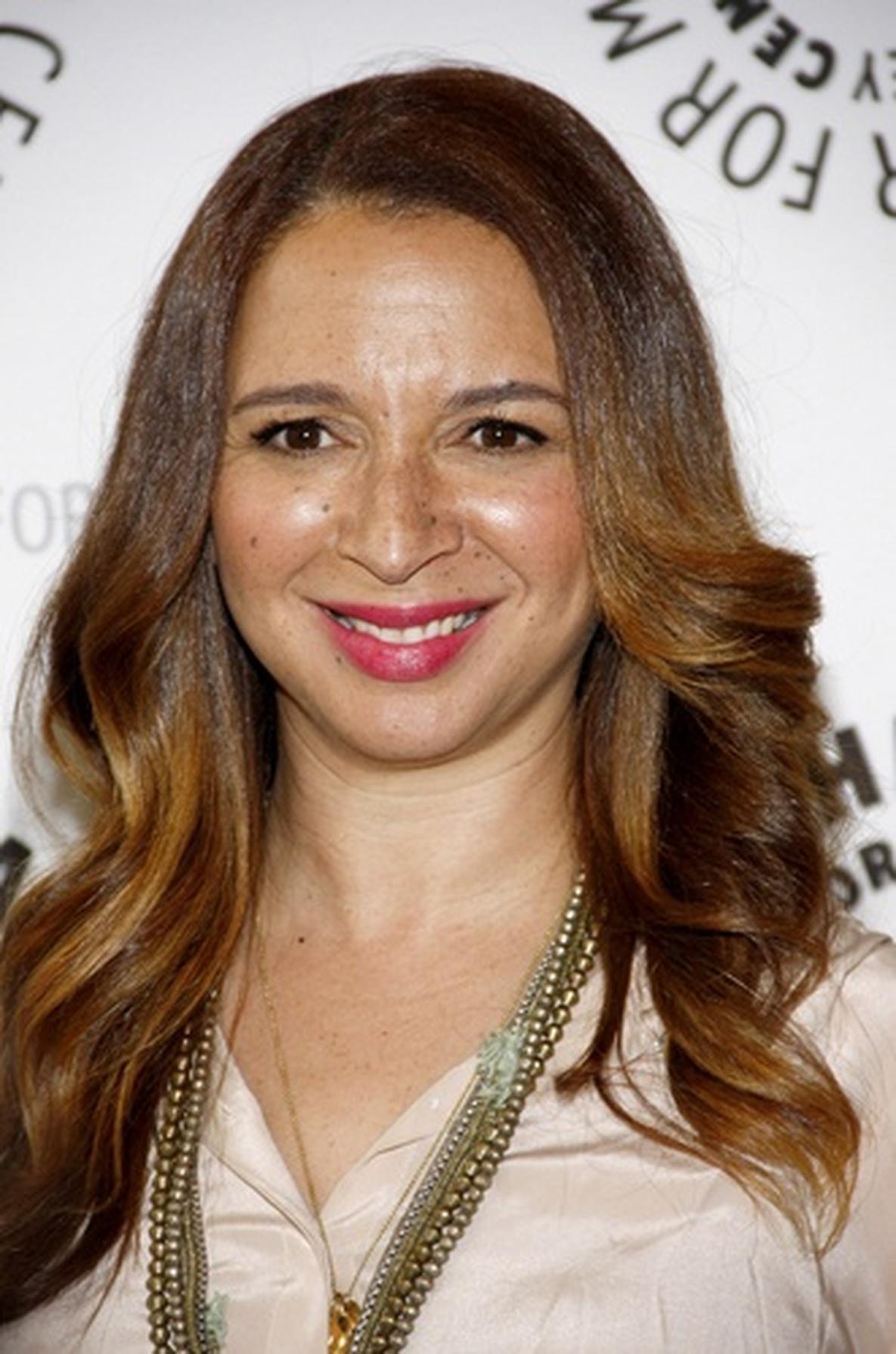 Cut the Groundlings School Ribbon With Maya Rudolph and Taran Killam