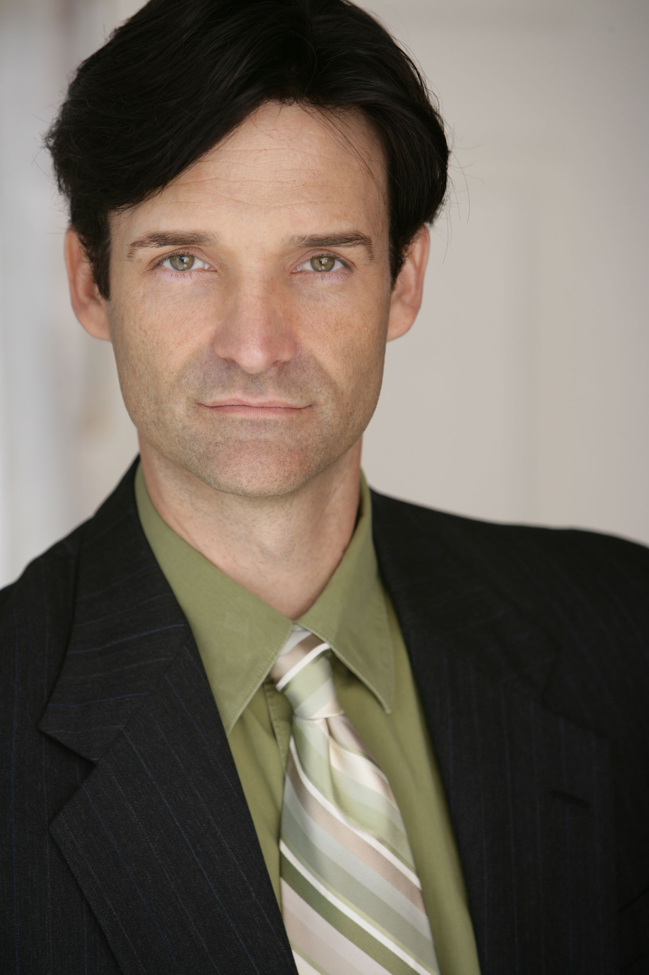 Kelly Roberts's Instagram, Twitter & Facebook on IDCrawl