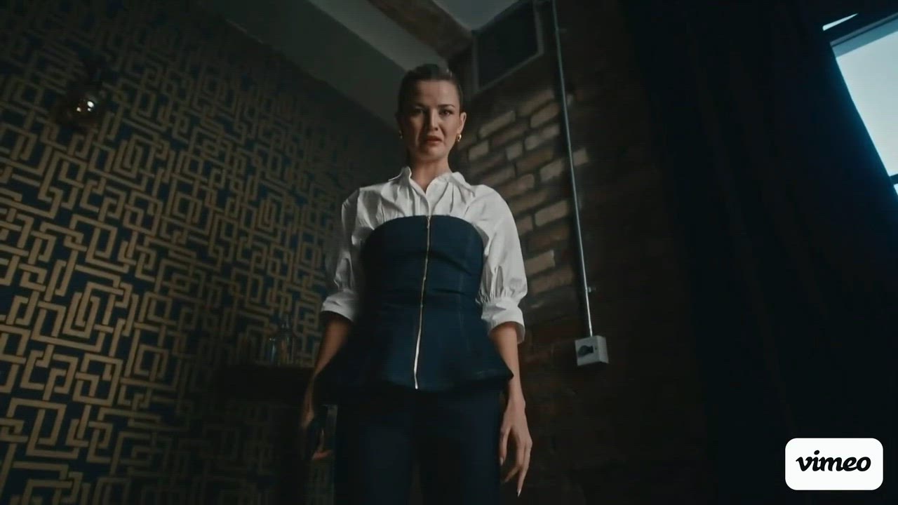 Erika O'Leary - Professional Profile, Photos on Mandy - Actor