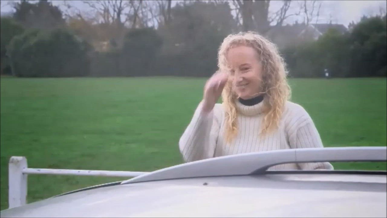 Debbie Bridge - Professional Profile, Photos on StarNow