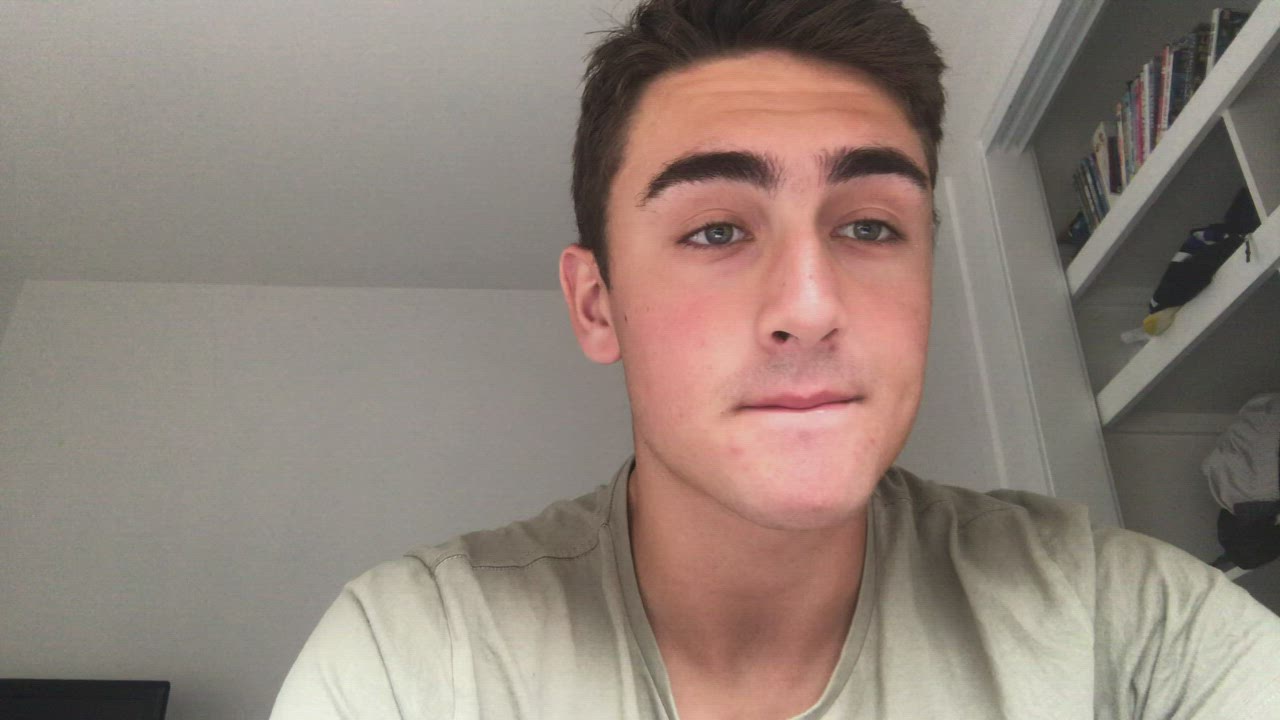 Luke Dunne - Professional Profile, Photos on StarNow