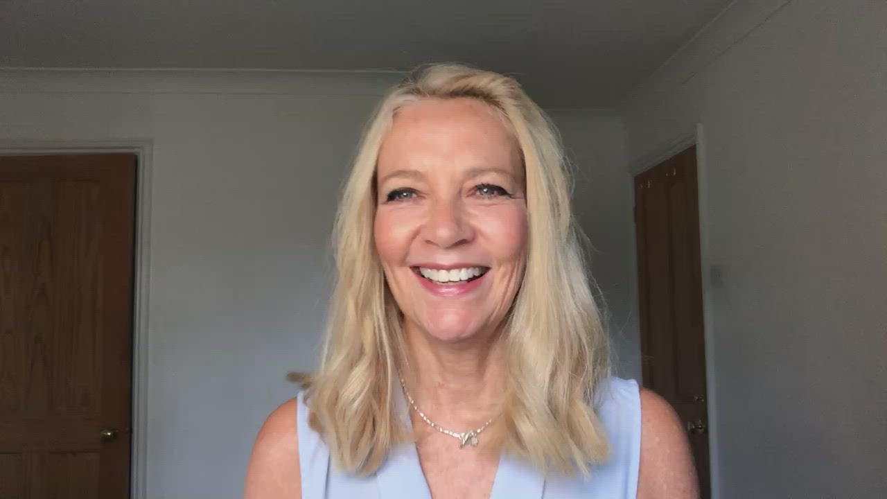 Gill Macpherson - Professional Profile, Photos on Mandy