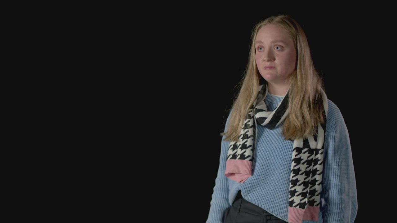 Anya Ellis - Professional Profile, Photos on Mandy