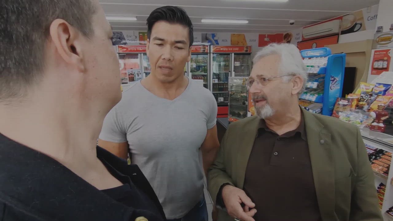 Sonny Le - Professional Profile, Photos on StarNow