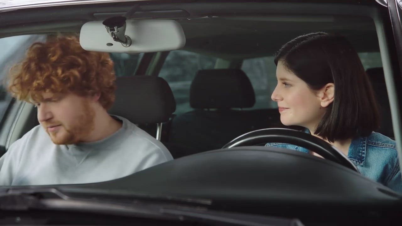 Lisa Ronaghan - Professional Profile, Photos on Mandy