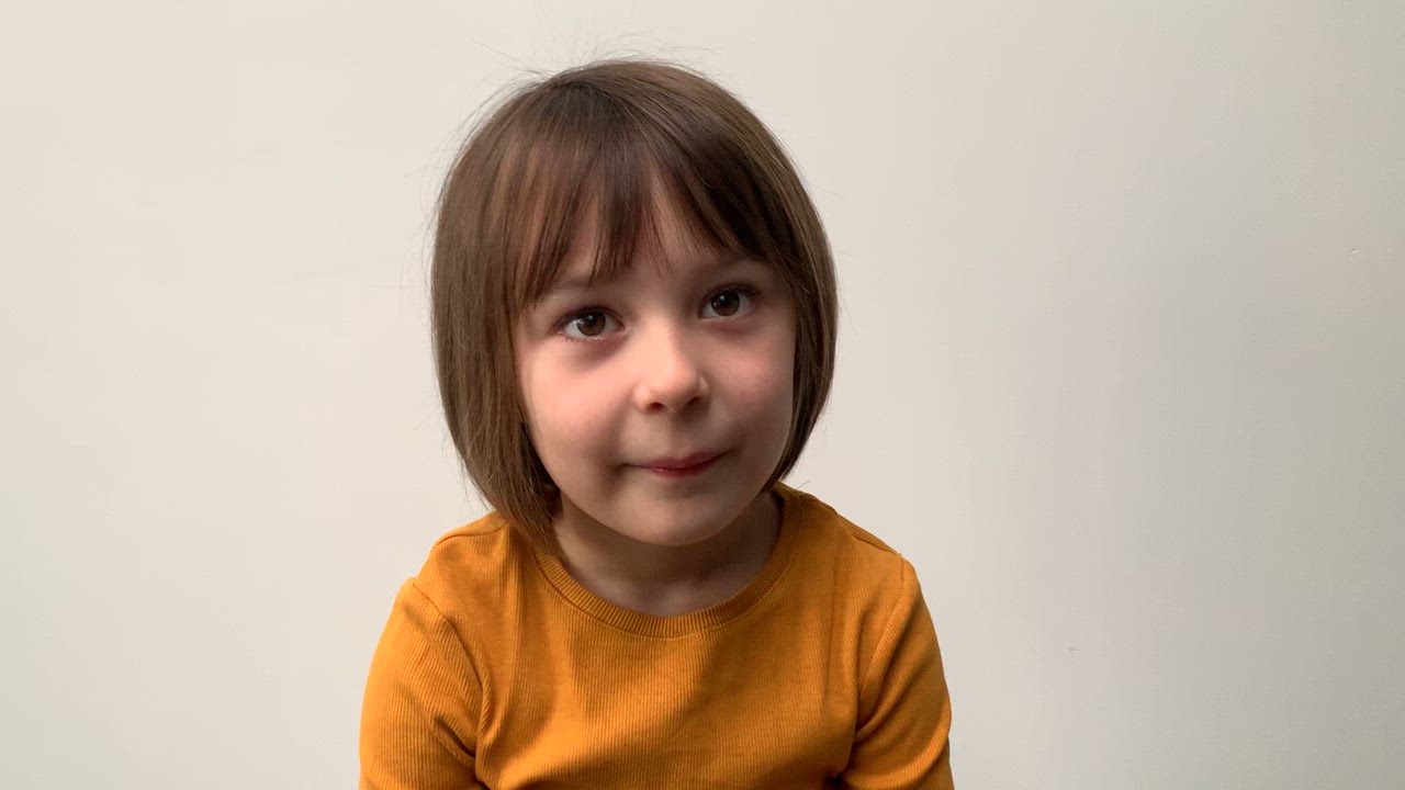 Luna Harper Falfan - Professional Profile, Photos on Mandy