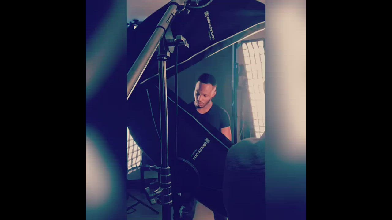 Addie Batson - Professional Profile, Photos on Mandy