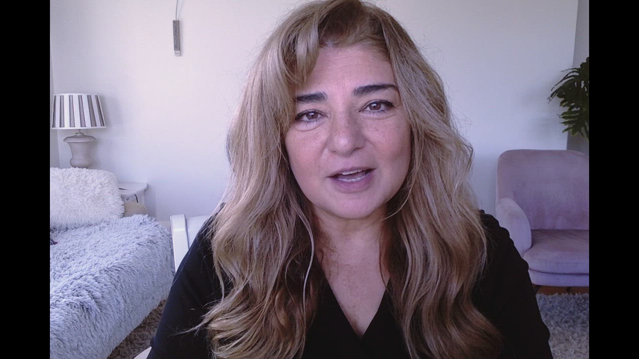 Elle Fisher - Professional Profile, Photos on Backstage