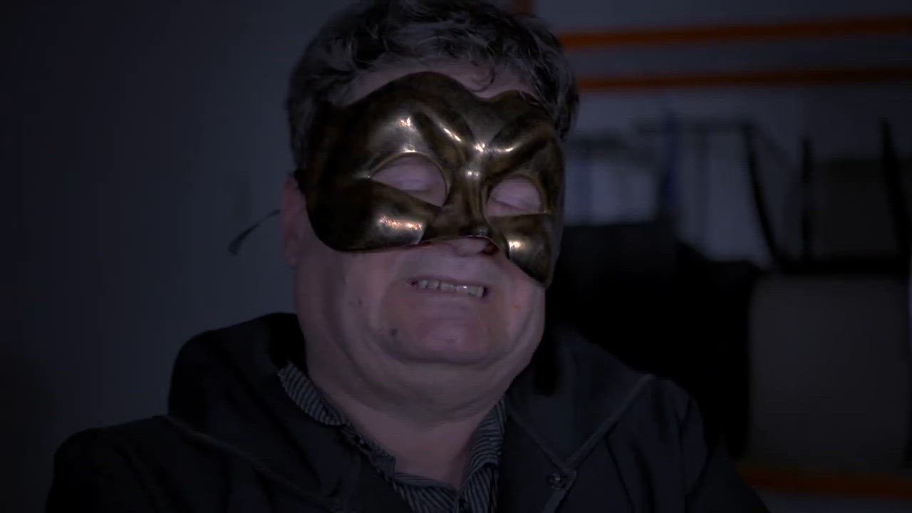 Clifford Bond - Professional Profile, Photos on Mandy