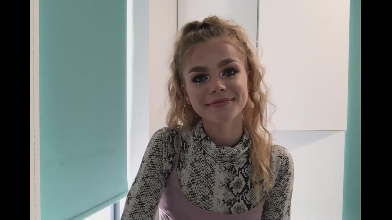 Tegan Bradley - Professional Profile, Photos on StarNow