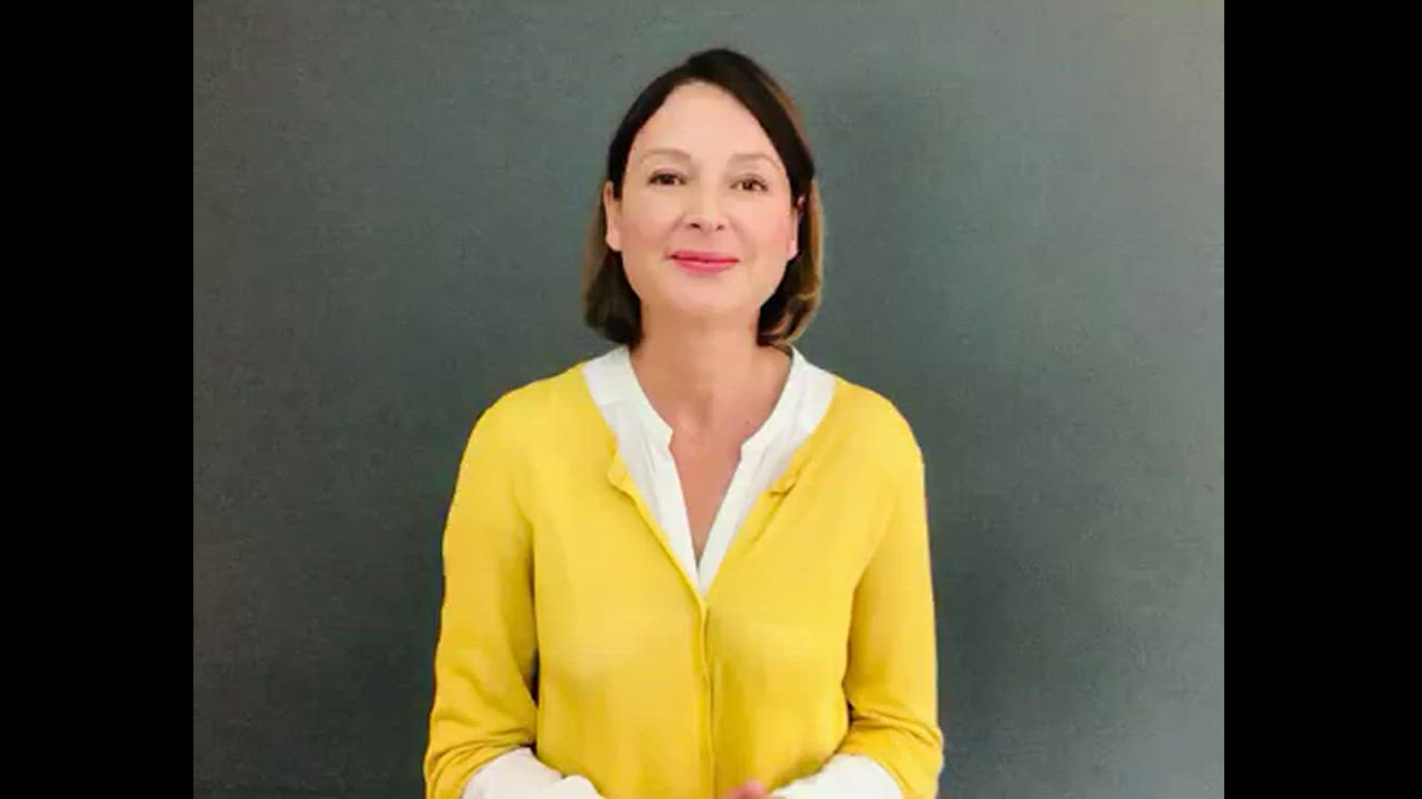 Emily Outred - Professional Profile, Photos on Mandy - Actor and model