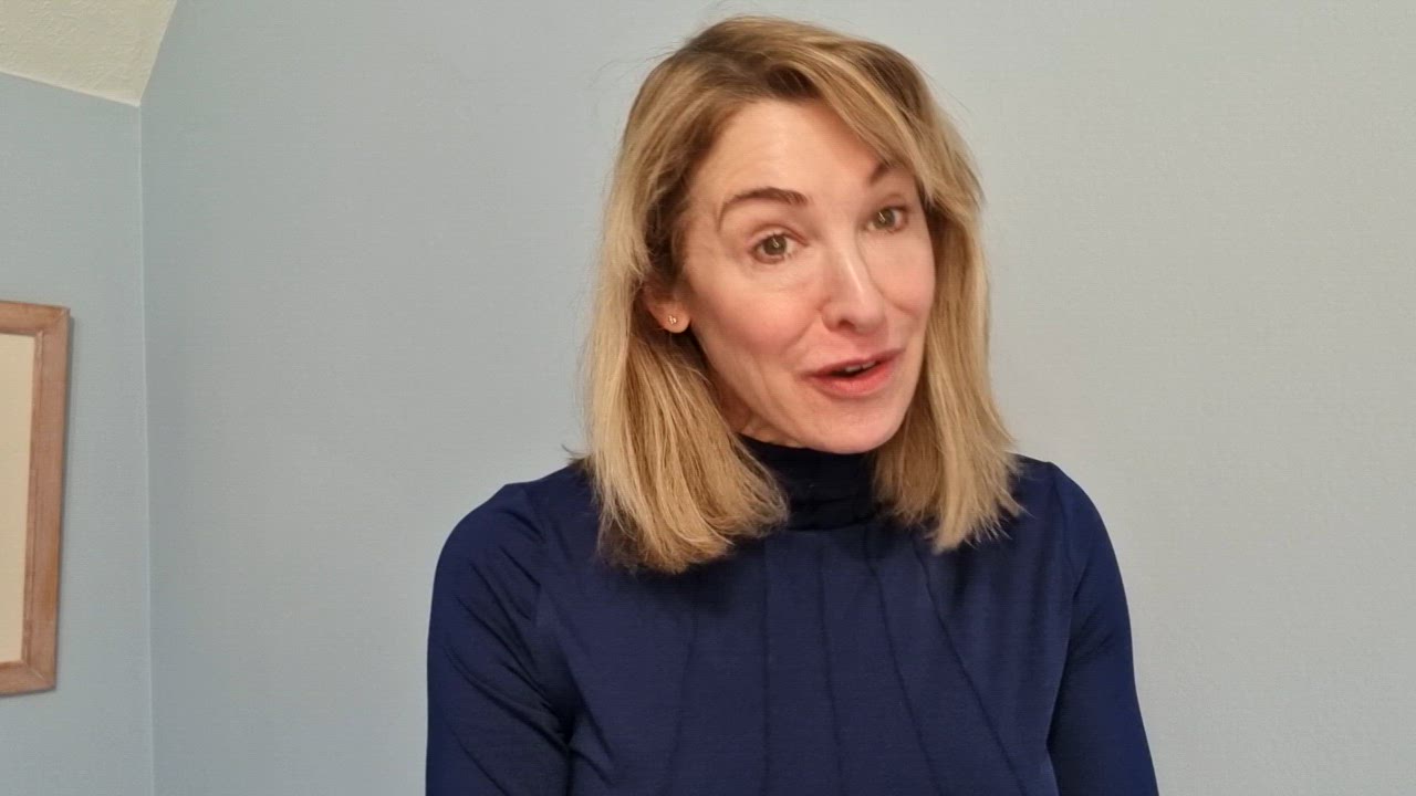 Lori Brett - Professional Profile, Photos on Backstage - actress model ...