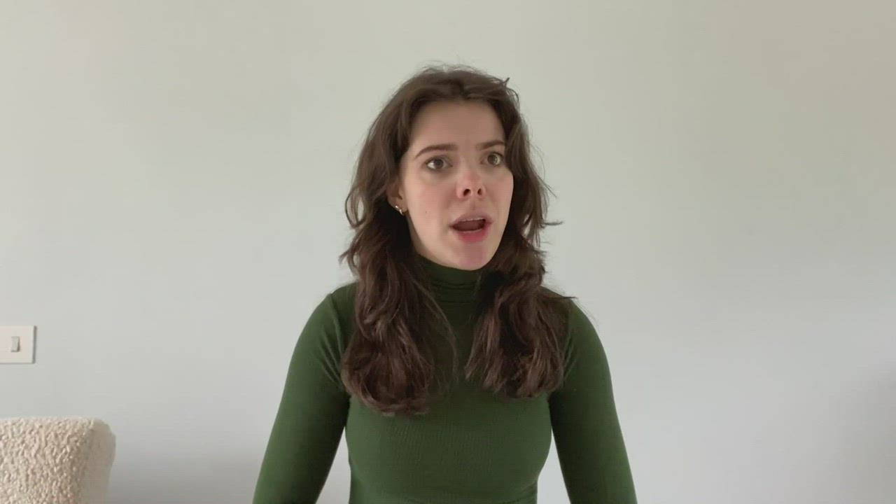 Emily Hayman - Professional Profile, Photos on Mandy