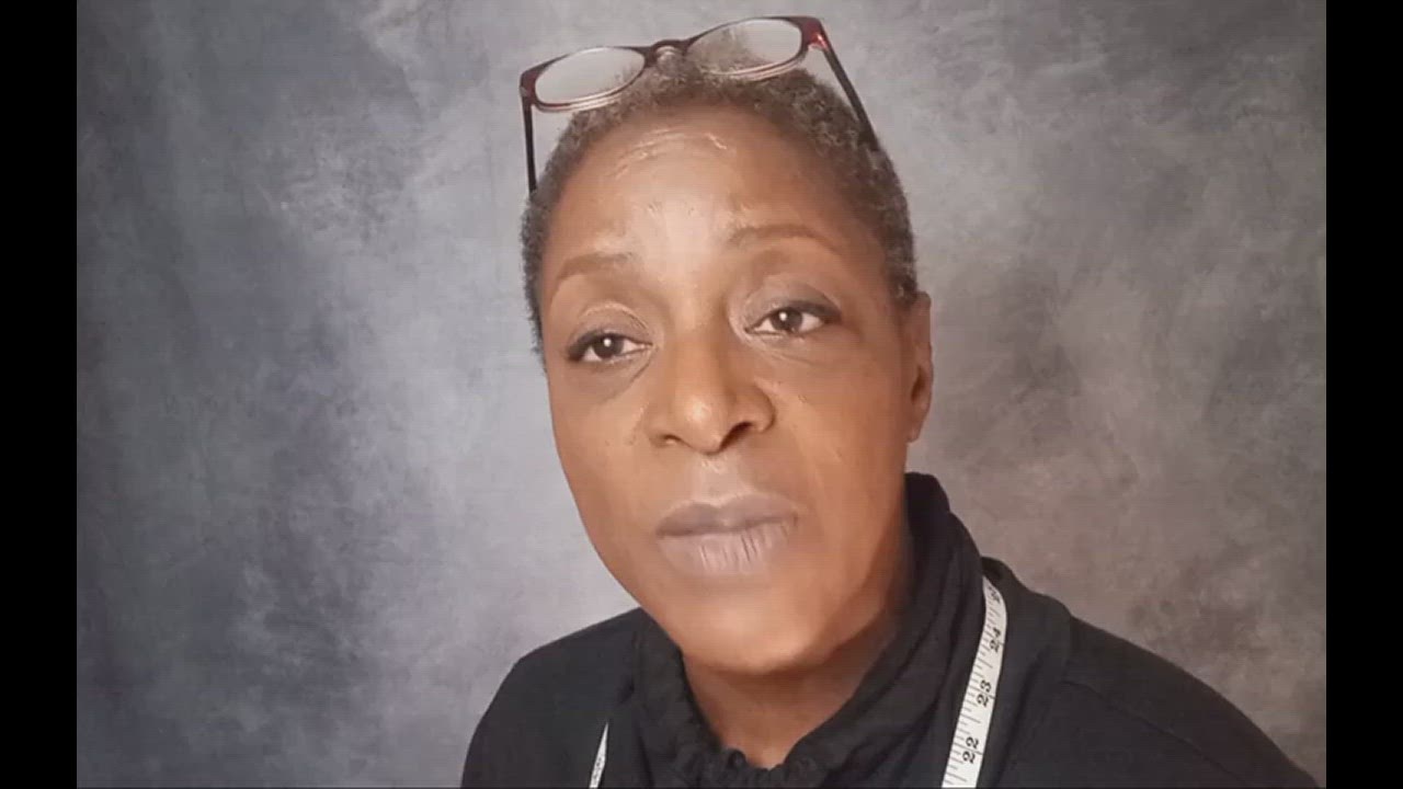 Linda Mathis - Professional Profile, Photos on Mandy