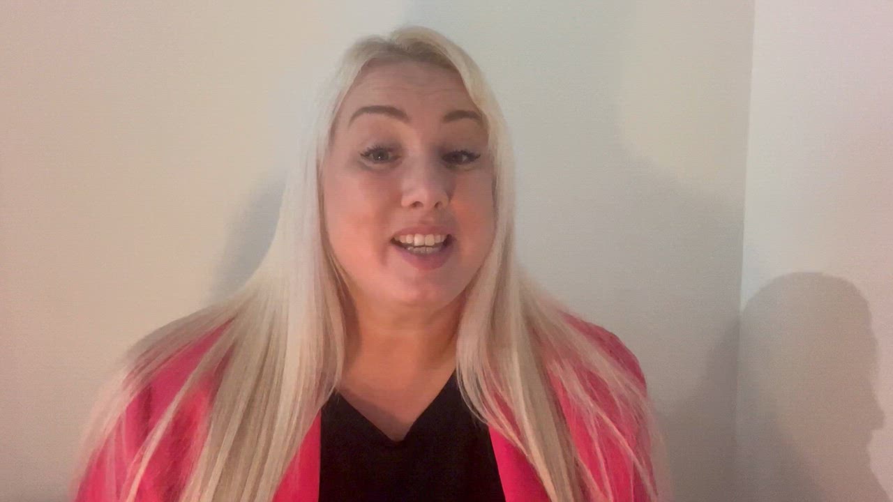 Emma-Jay Webber - Professional Profile, Photos on StarNow - Plus Size ...