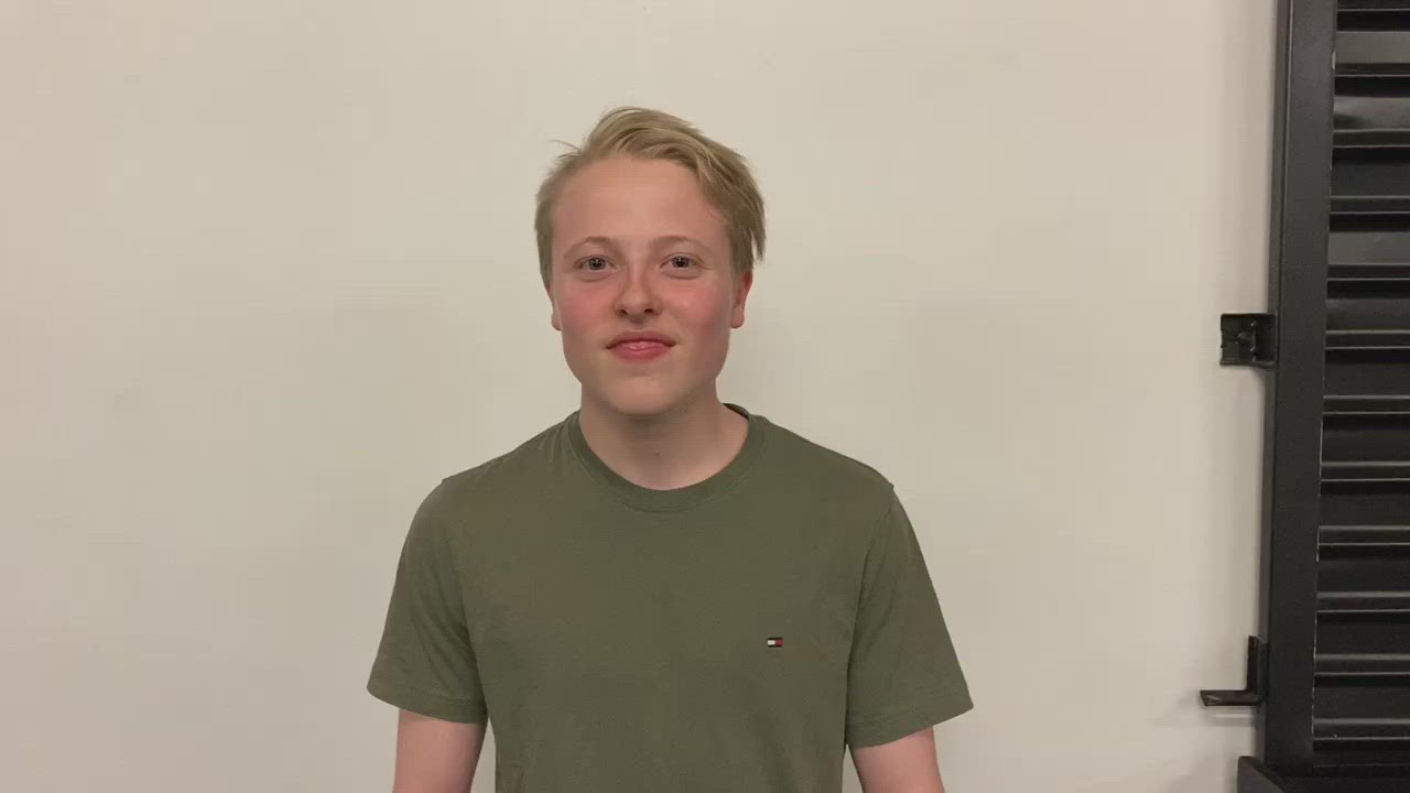 Hunter Leitch - Professional Profile, Photos on StarNow