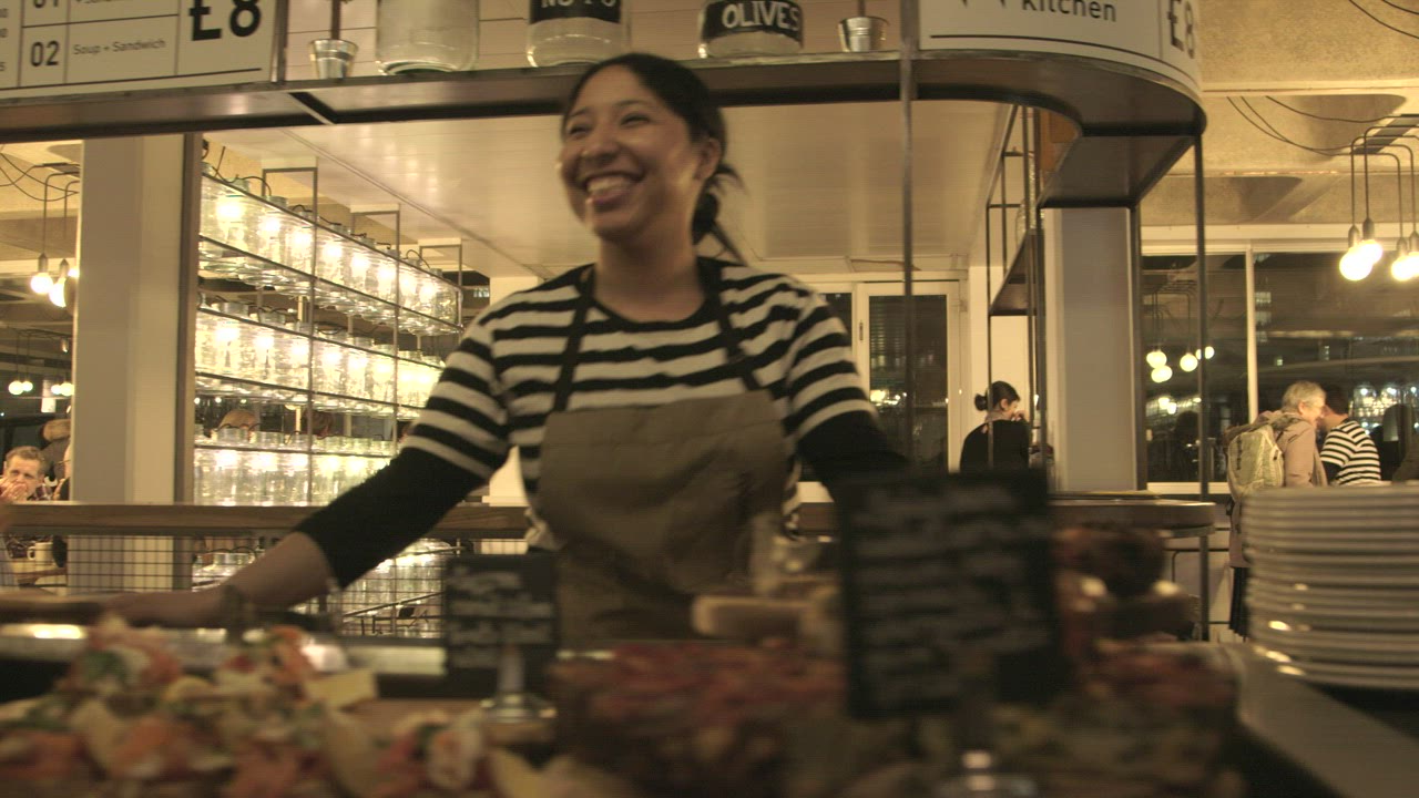 Neil Ovenell - Professional Profile, Photos on Mandy - Actor ...